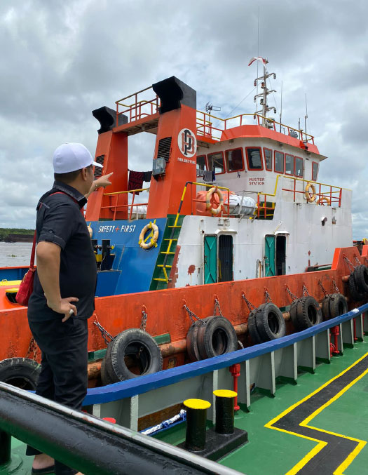 PBB Shipping - Services